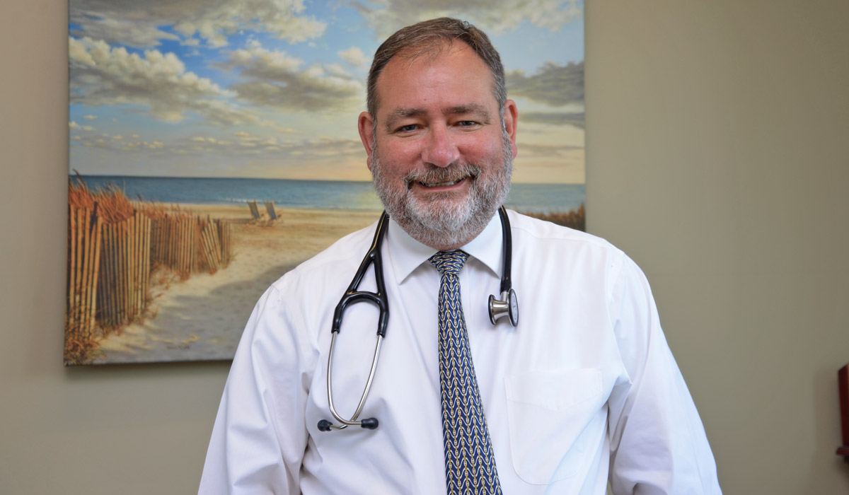 Arthur Lee, MD • Doctors • Community Care Physicians