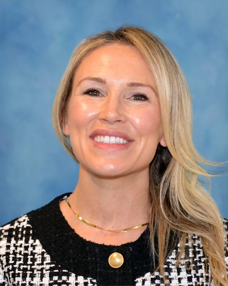 Laura Maciariello, FNP-BC • Doctors • Community Care Physicians